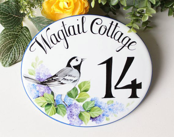 Custom House Numbers - Cottage name sign with little bird– Dipinto Ad Arte